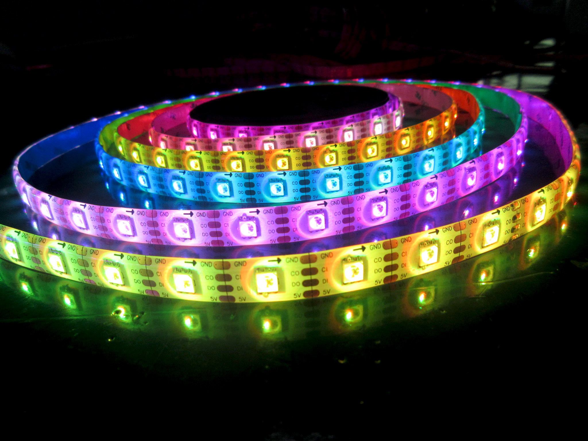 apa102 digital rgb led strip 5v 60ledw 18w